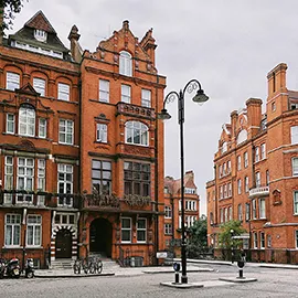 Fusionar imágenes con IA - Combina imágenes online para crear ...